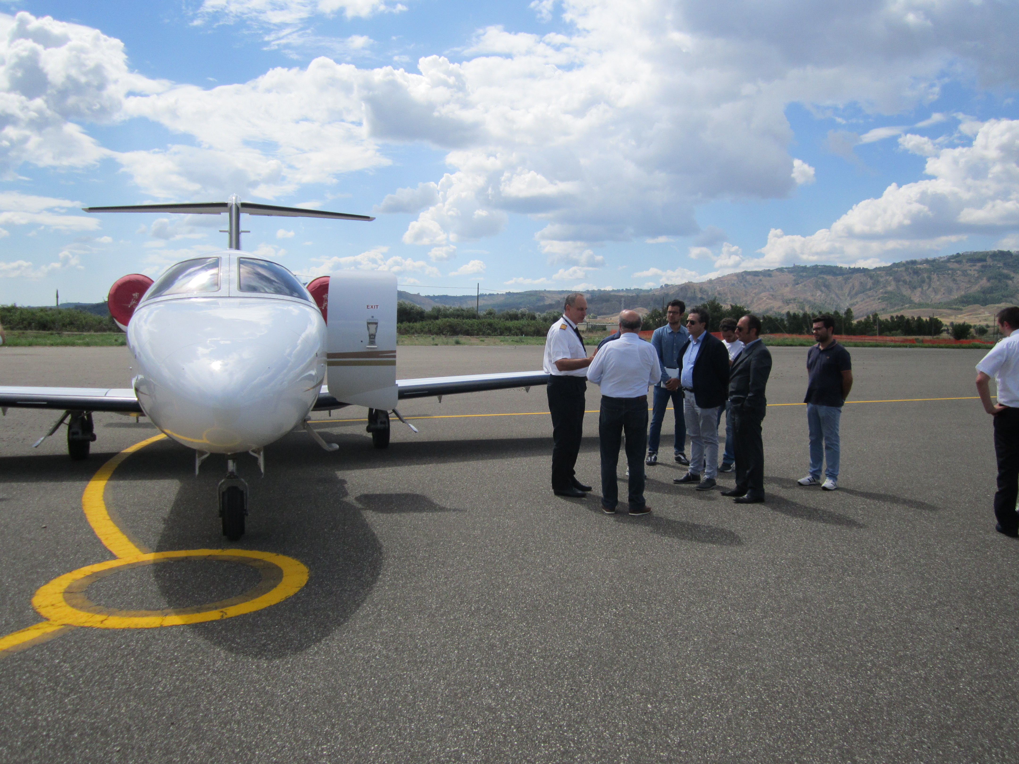 Csi di Mt su atterraggio primo aereo aviosuperficie Mattei - Regione ...